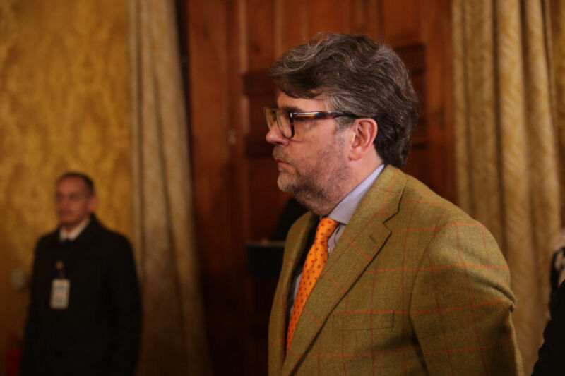 ¿Quién es Sebastián Corral?